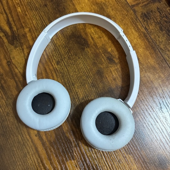 Sony | Headphones | Sony White Wireless Headphones | Poshmark